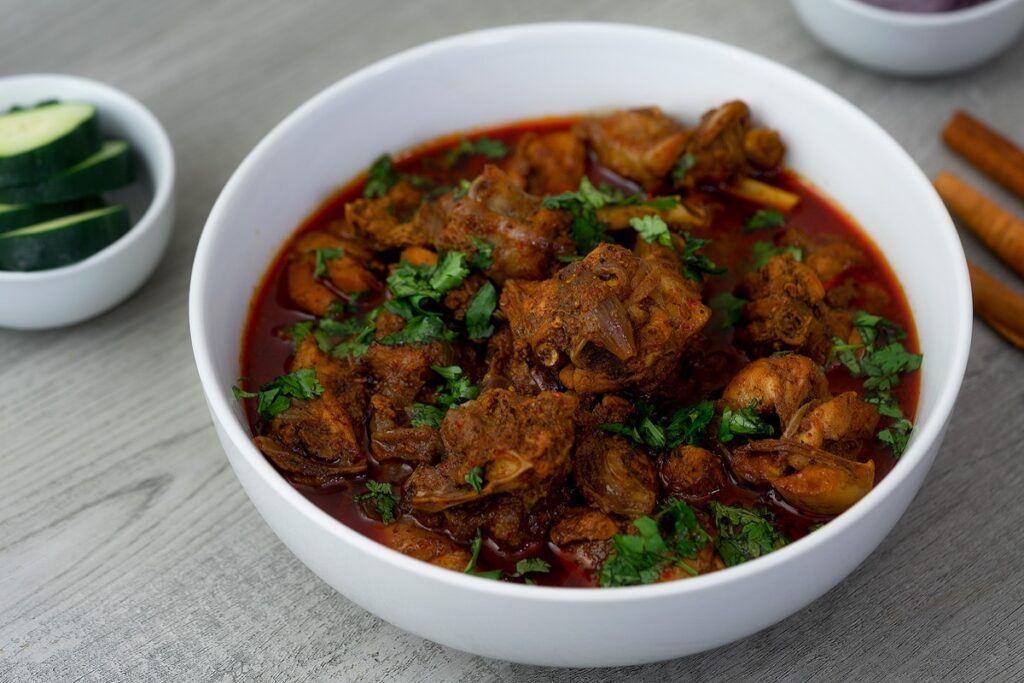 Chicken Vindaloo Recipe - Yellow Chili's