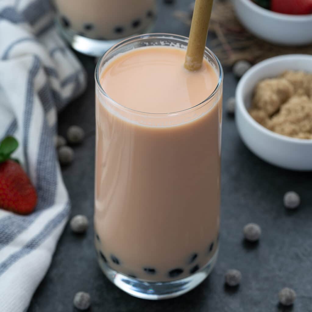 Strawberry Milk Bubble Tea Recipe - Yellow Chili's
