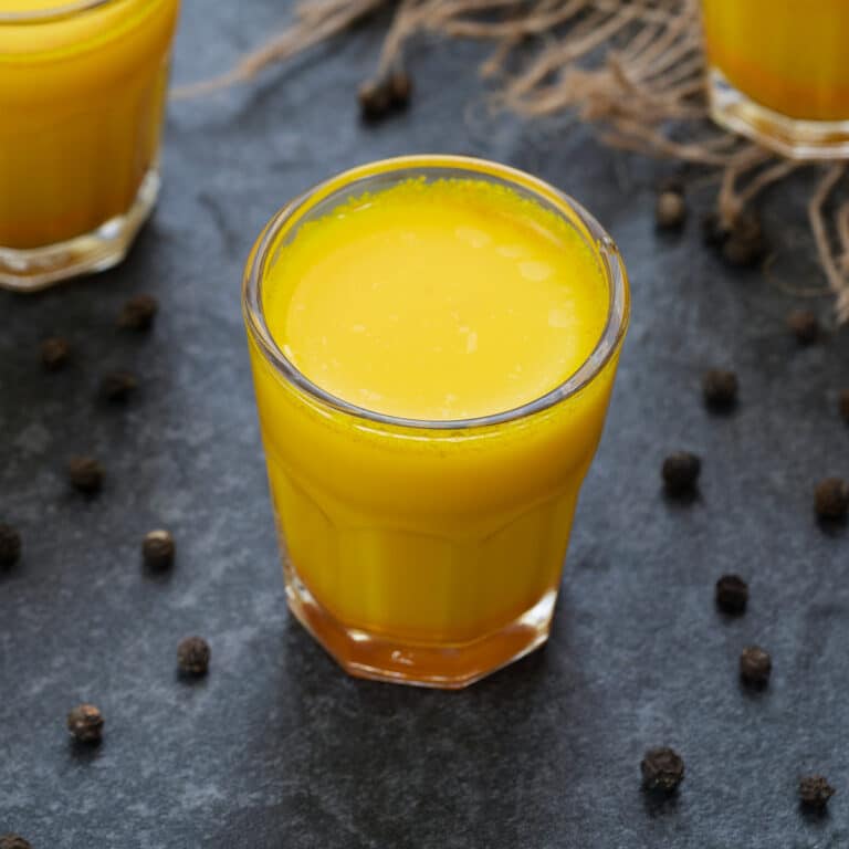 Turmeric Shots Recipe - Yellow Chili's