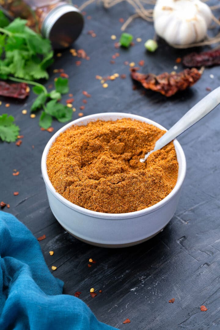 Homemade Chili Seasoning Powder Mix Recipe - Yellow Chili's