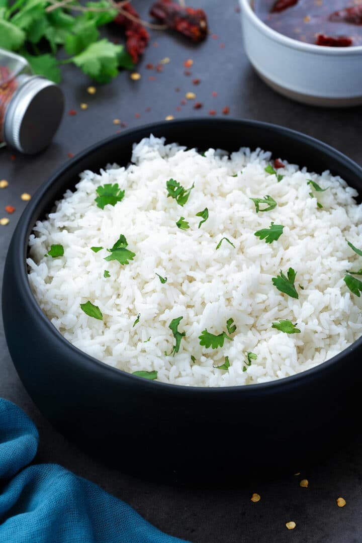 How to Cook White Rice On Stovetop - Yellow Chili's