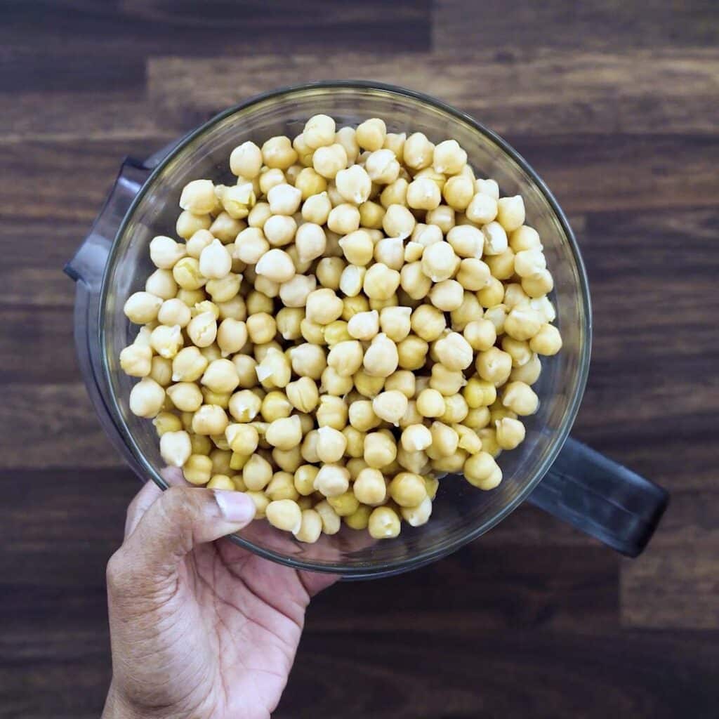 Best Homemade Hummus Recipe - Yellow Chili's