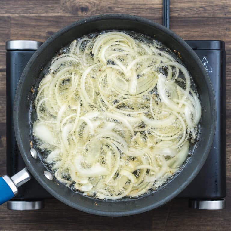 Fried Onions Recipe (Classic and French Fried) - Yellow Chili's
