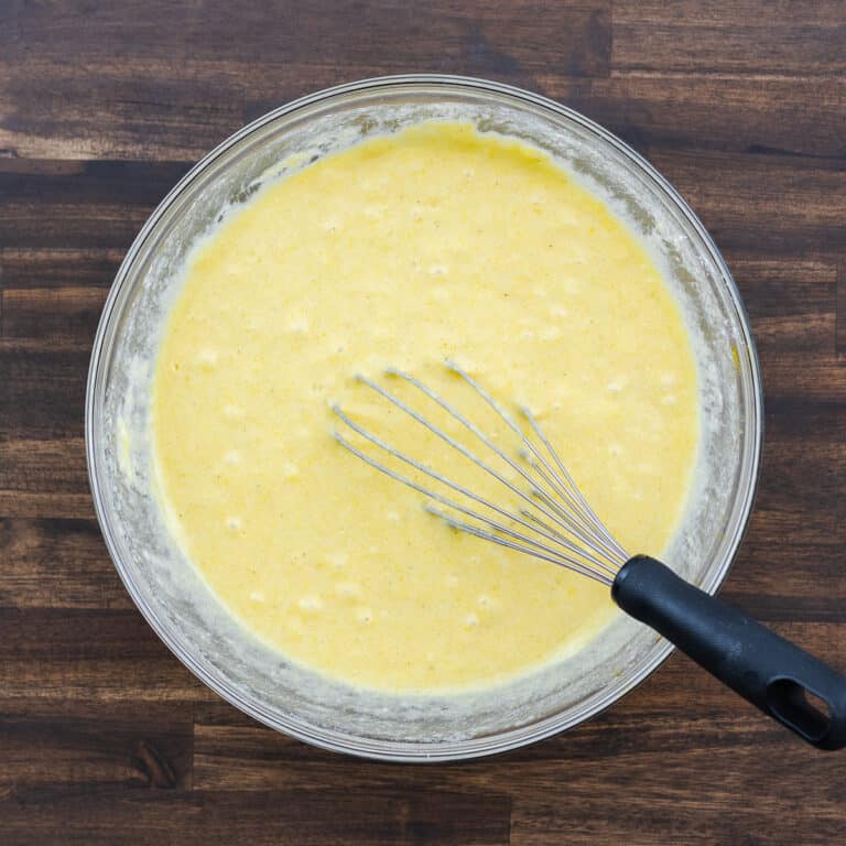 Homemade Sweet Cornbread Recipe - Yellow Chili's
